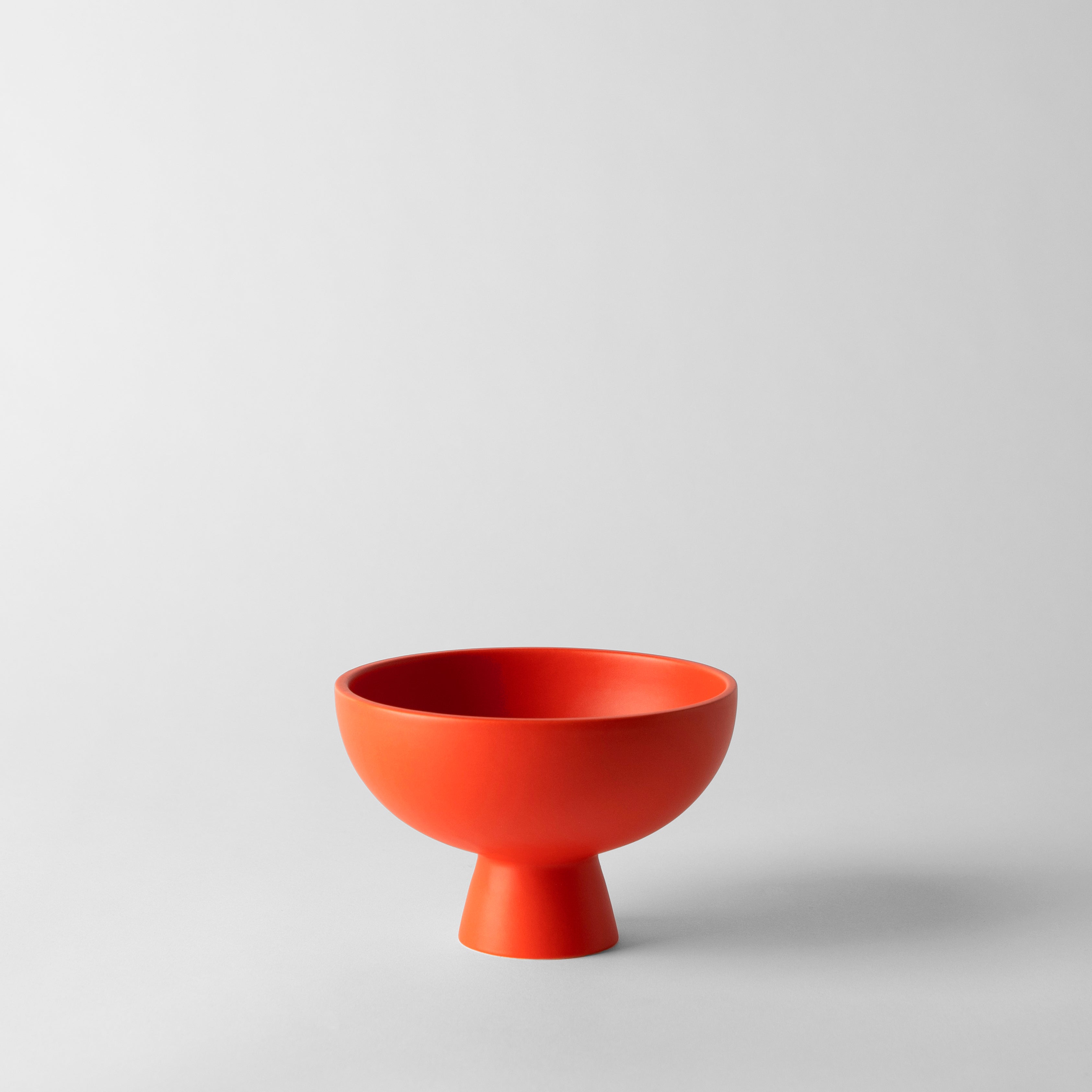 Nicholai Wiig-Hansen - Strøm - bowl - small - Strong coral - raawii